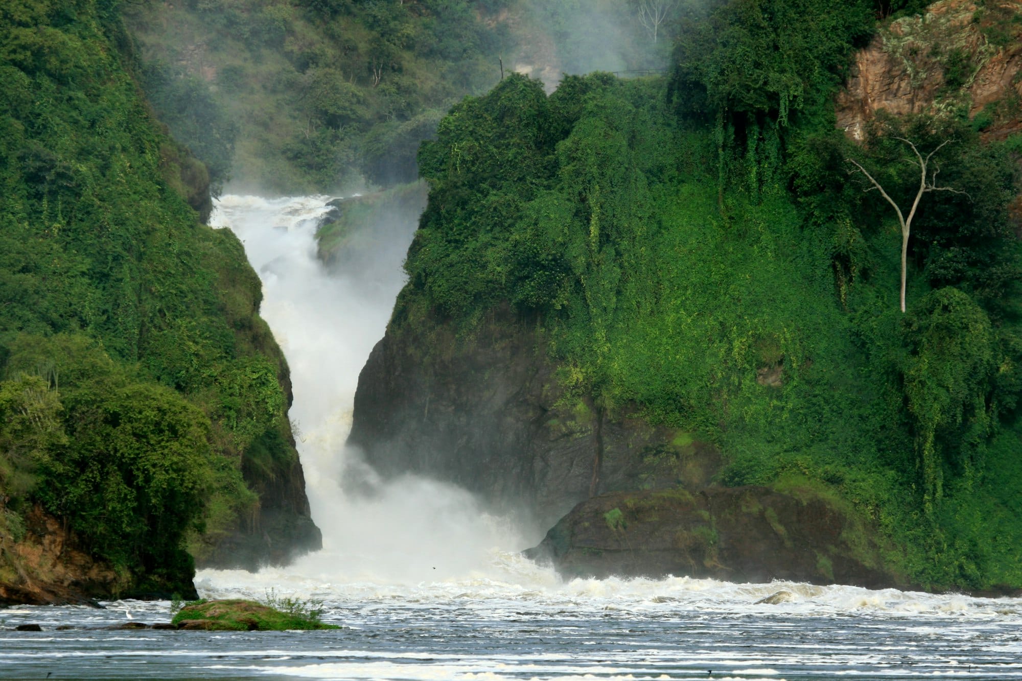 Exploring Uganda's Cultural and Natural Treasures: From Kampala to ...