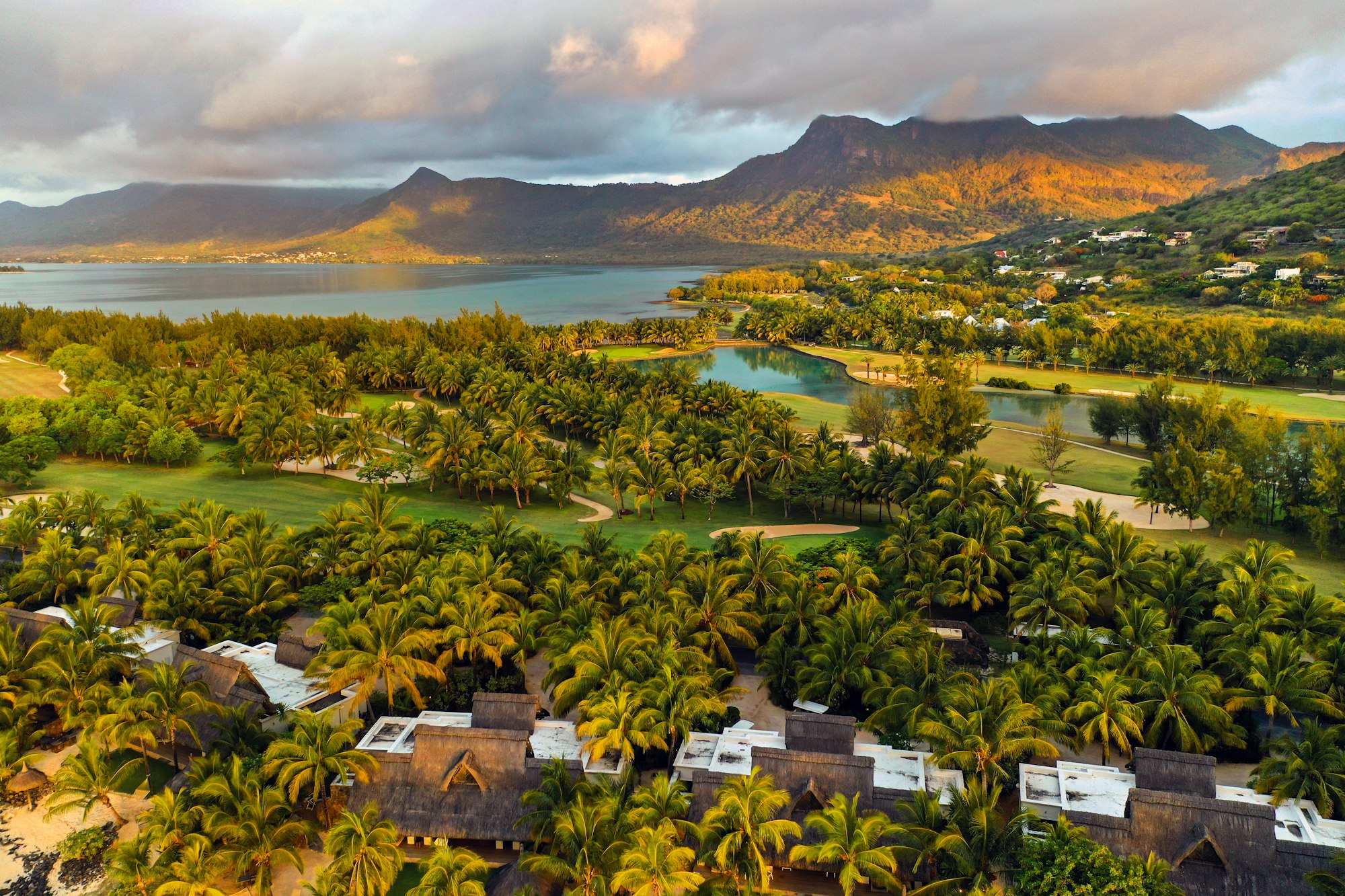 Discovering Mauritius' Geography: From Tropical Forests to Coral Reefs ...