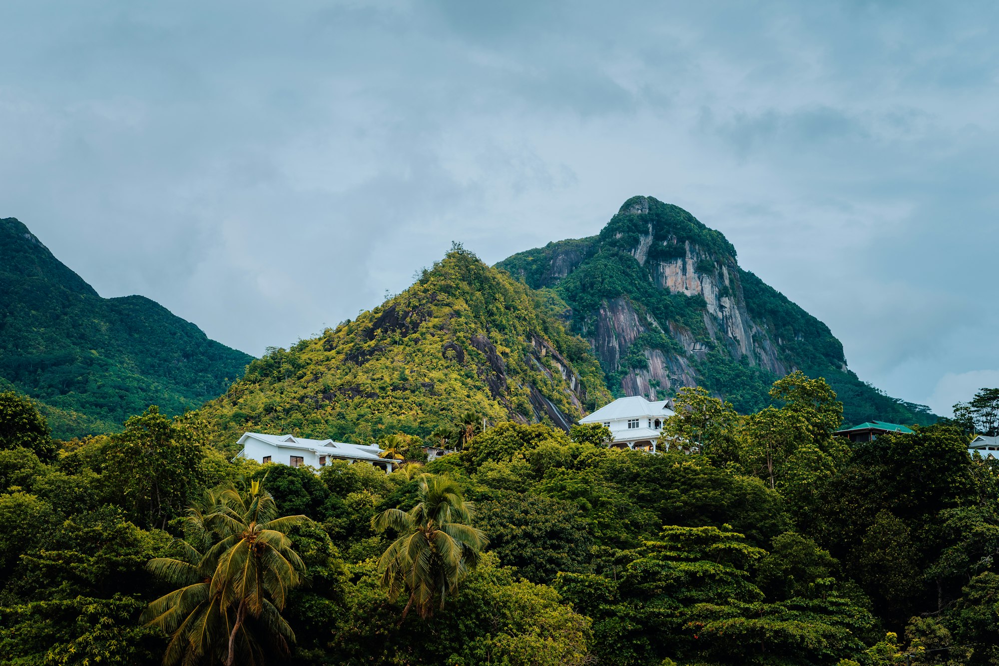 Seychelles Climate Guide: When to Visit for the Perfect Island Getaway ...